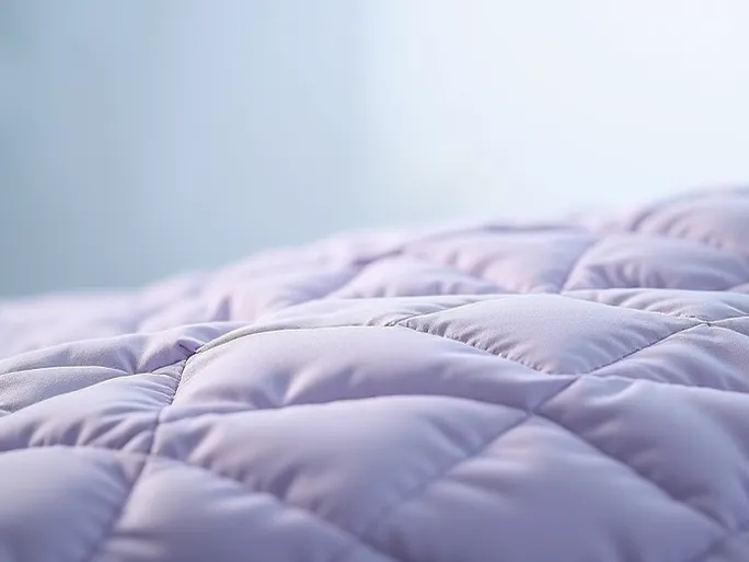 Keqiao Manufacturer Offers Custom Ultrasonic Down Jacket Fabrics