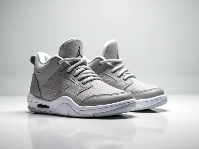 Air Jordan Releases grey Fog Sneakers for Toddlers