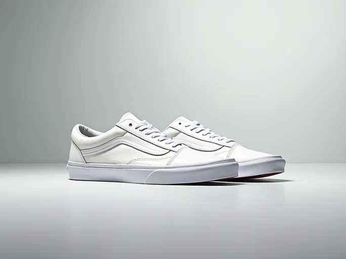 Vans Unveils Laceless Version of Iconic Old Skool Sneaker