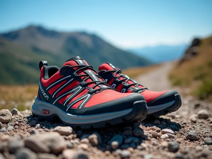 Salomon XT6 Adv Boasts Lightweight Trail Performance