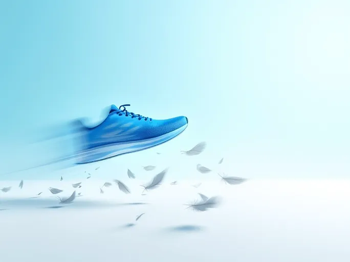 Lining Launches Ultralight Blue Leap Running Shoes