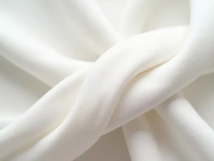 Textile Industry Favors Cottonrayon Blend for Springsummer Collections