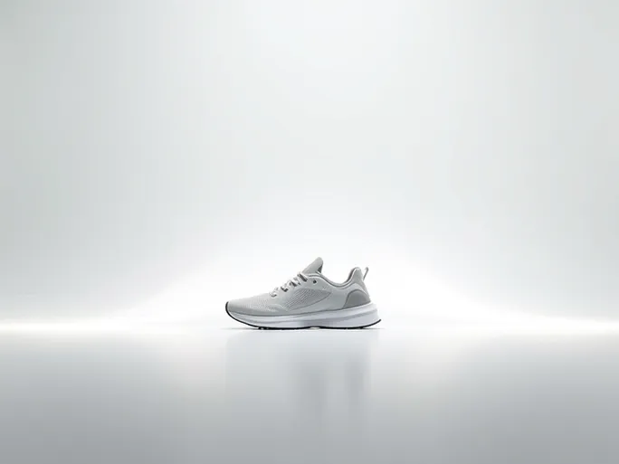 Lining Launches Gray and White Running Shoes for Performance